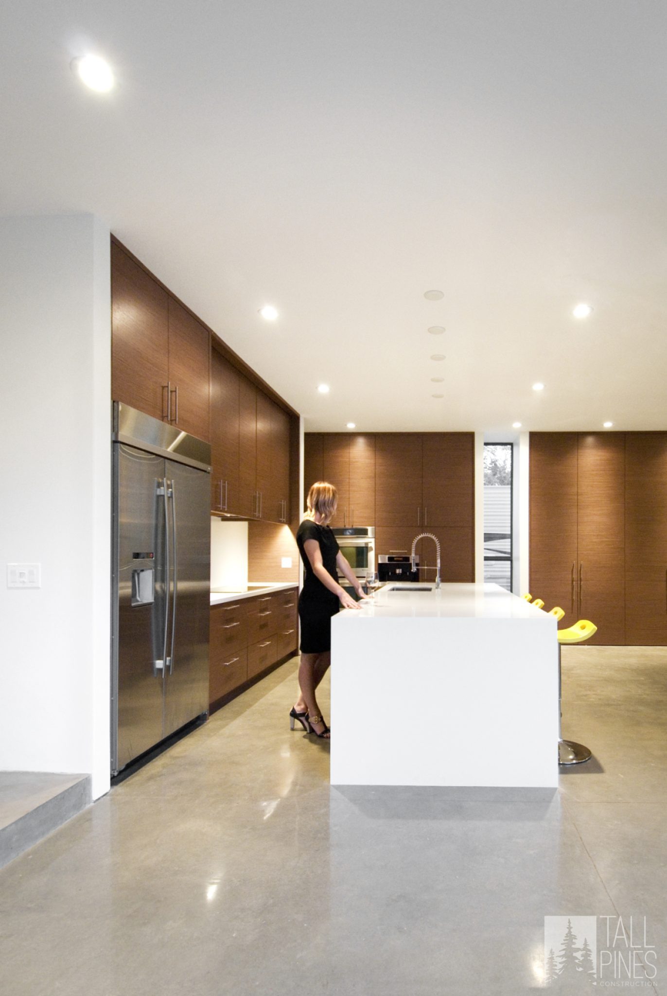 Retro Minimalist - Tall Pines Construction